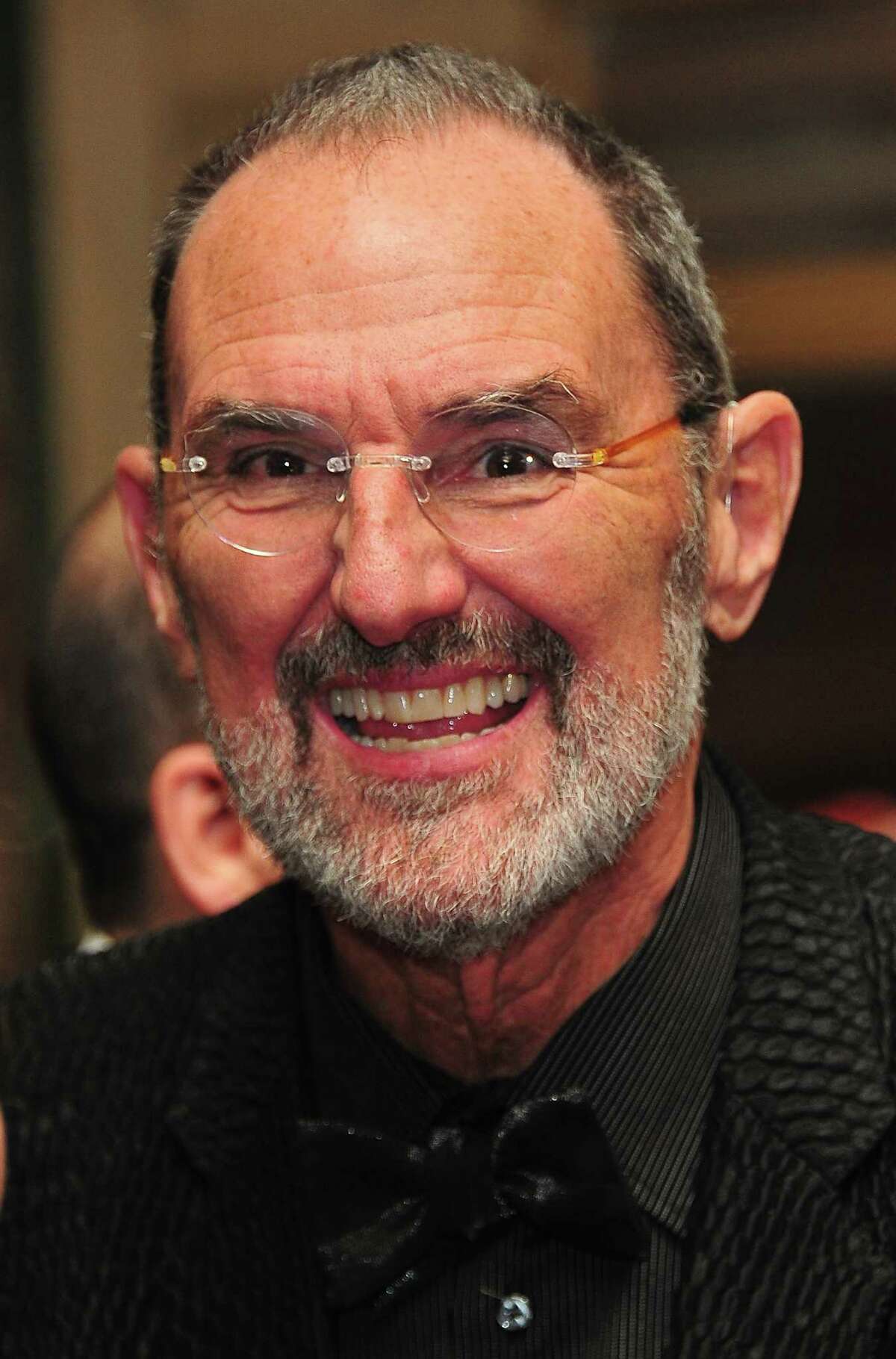 Former Yankee Bernie Williams to mentor Bridgeport students