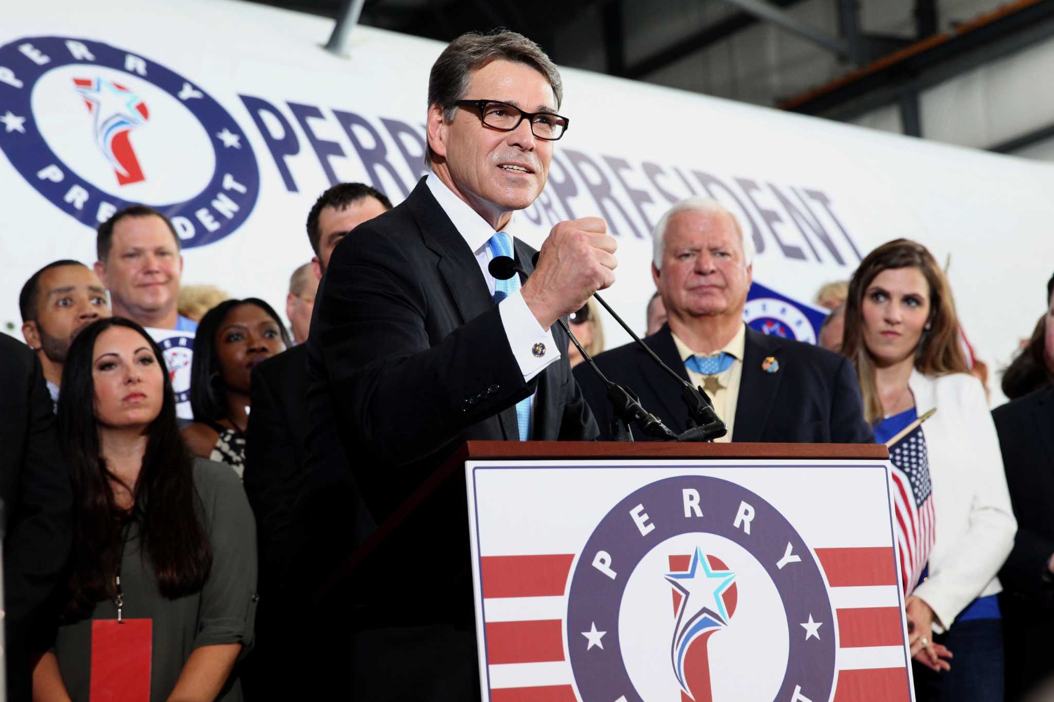 Former Texas Gov. Rick Perry launches presidential bid