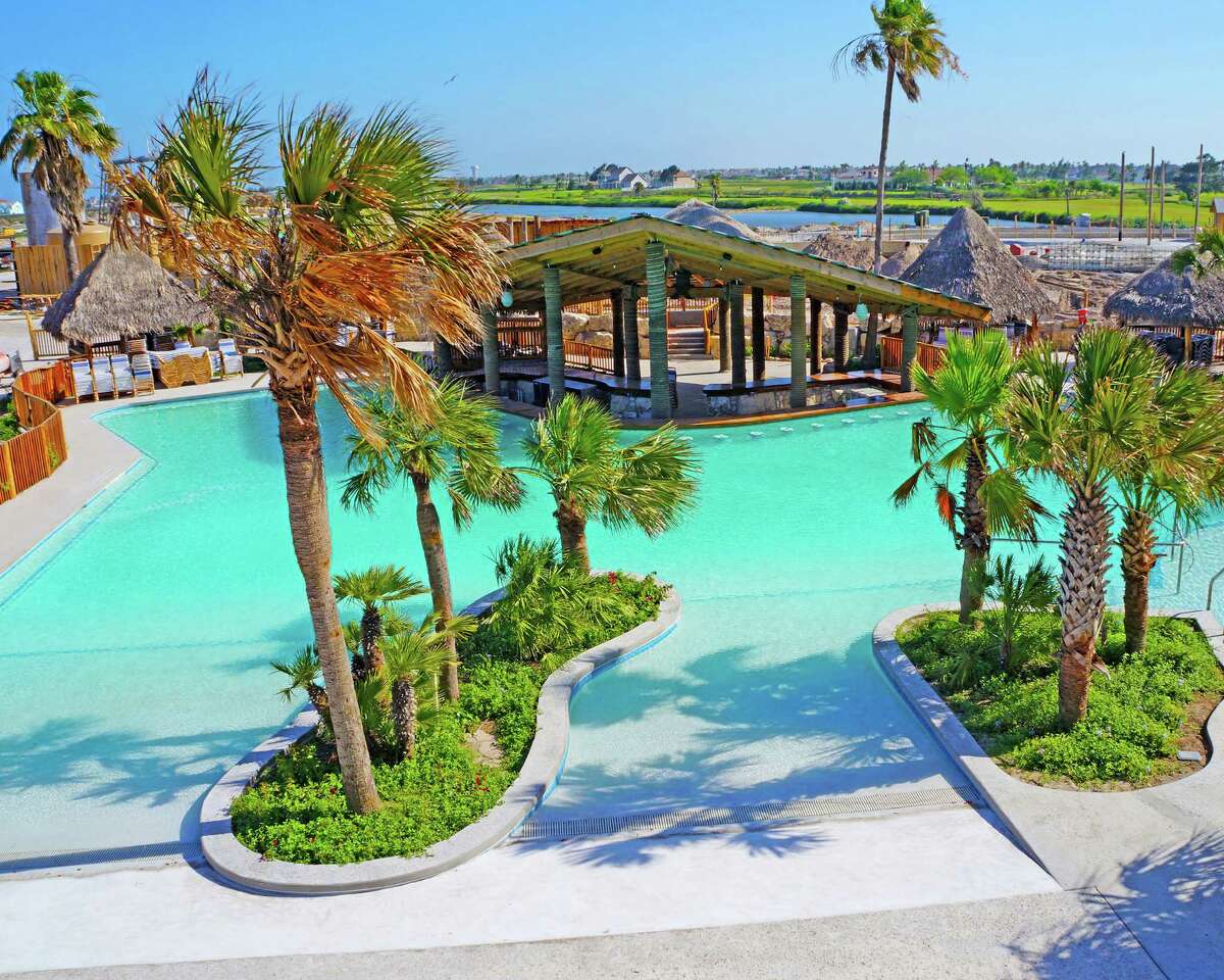 Schlitterbahn in Corpus Christi opens part of new 2-mile wave river in ...