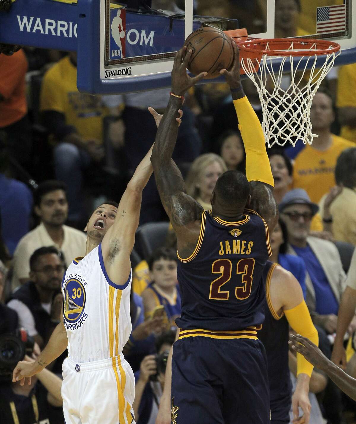 NBA’s dream matchup of Curry vs. James lives up to hype