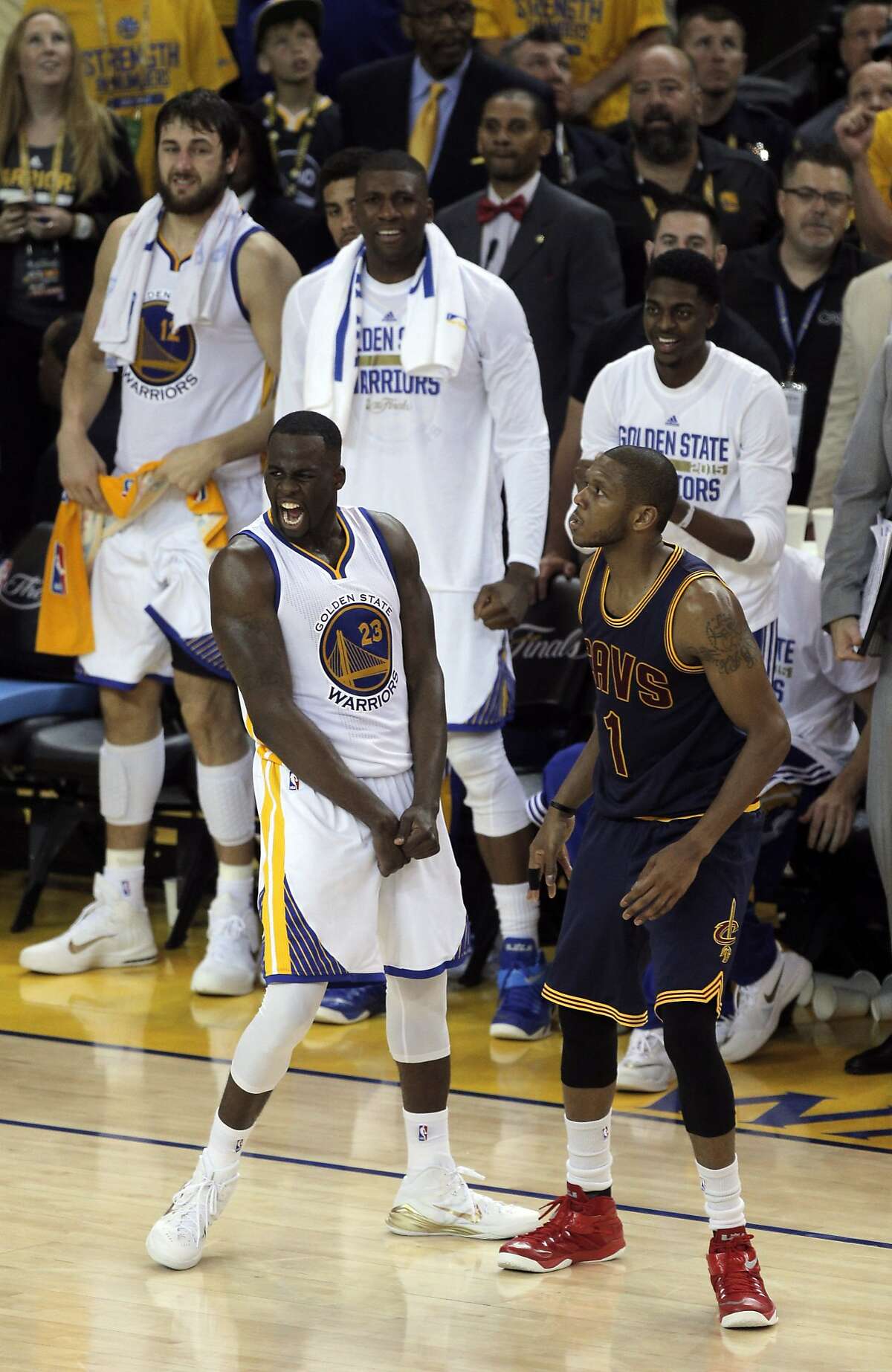 LeBron James’ recalls clash with Draymond Green, omits key detail