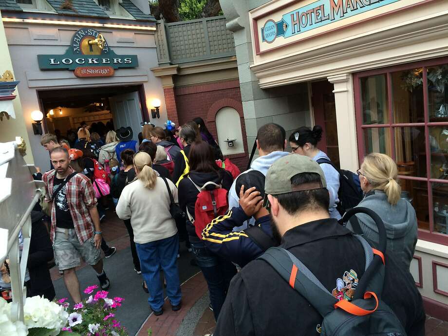 Up all night in Disneyland: 24 hours of lines and rhinestones - SFGate