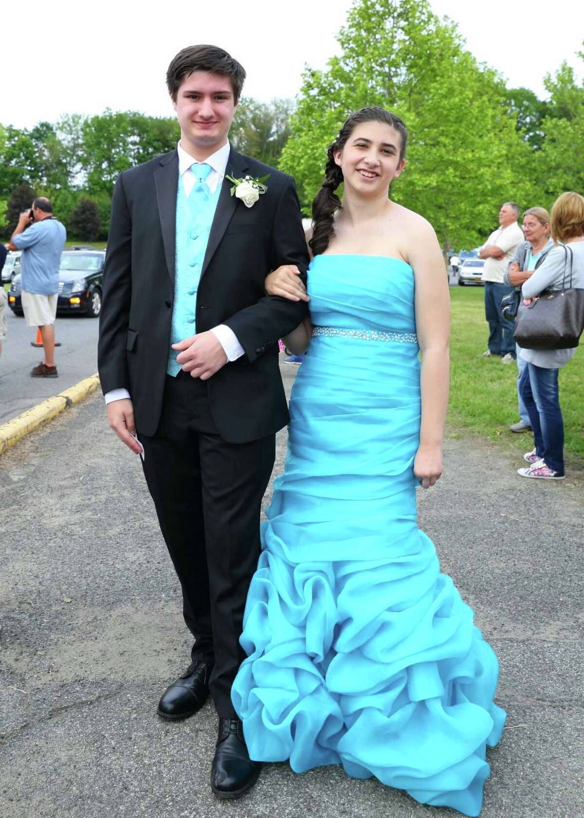 SEEN: Mohonasen High School Senior Prom