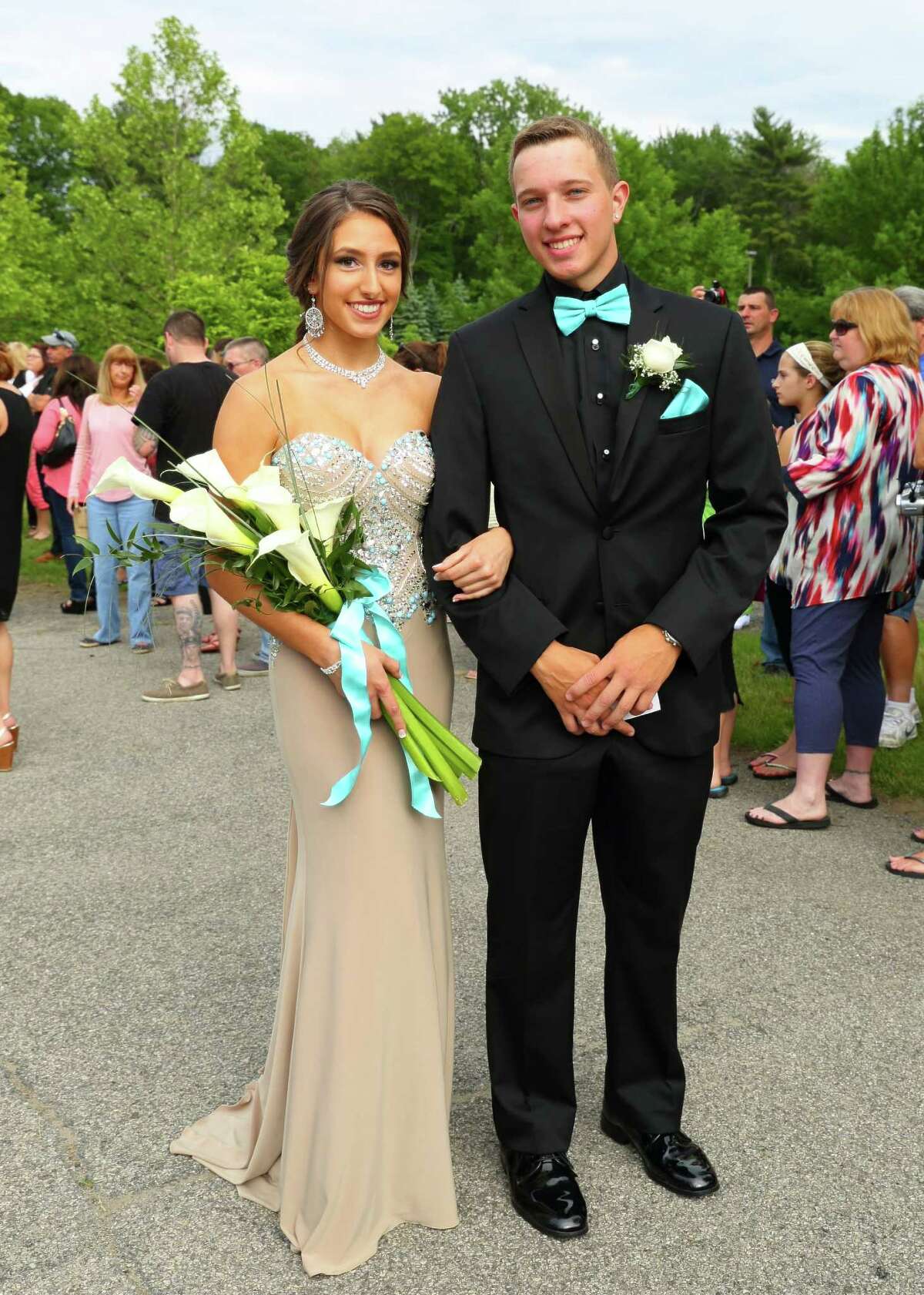 SEEN: Mohonasen High School Senior Prom