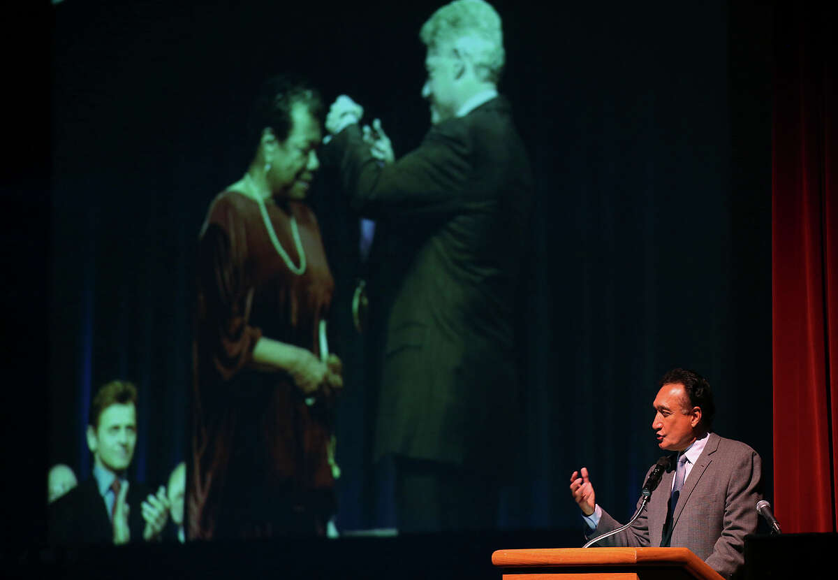 Cisneros made the mayor’s office a stepping stone to national leadership