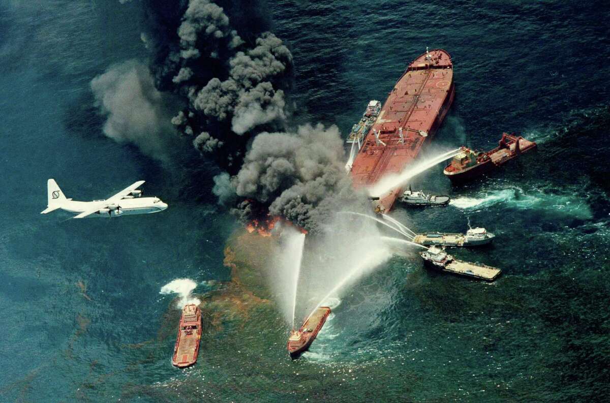 Mega Borg oil spill off Galveston dumps 5.1M barrels of oil into Gulf ...