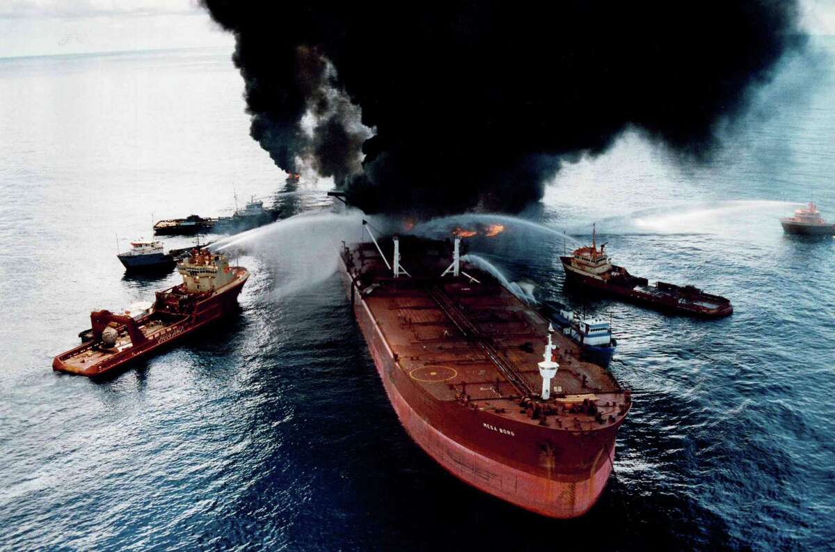 Mega Borg oil spill off Galveston dumps 5.1M barrels of oil into Gulf ...