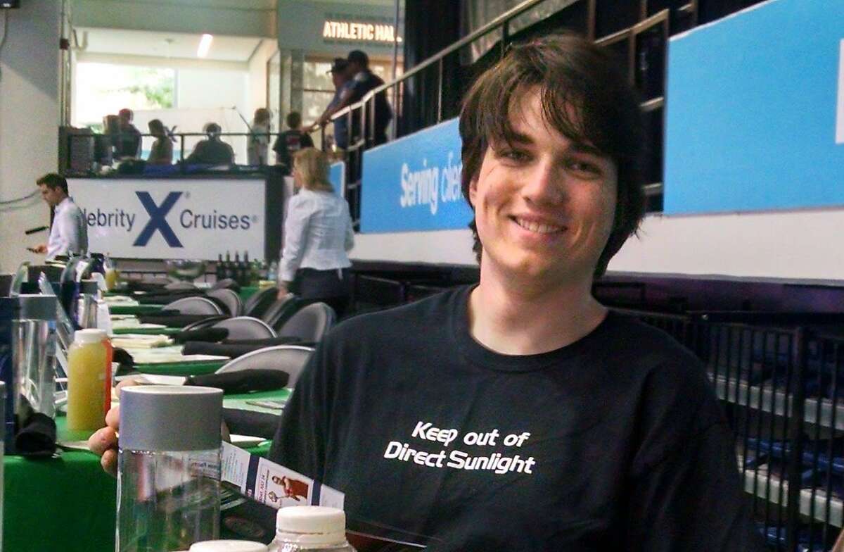 Intern’s dream move turns to horror when fleeing car hits him