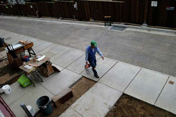 Habitat for Humanity offers a helping hand all the way home ...