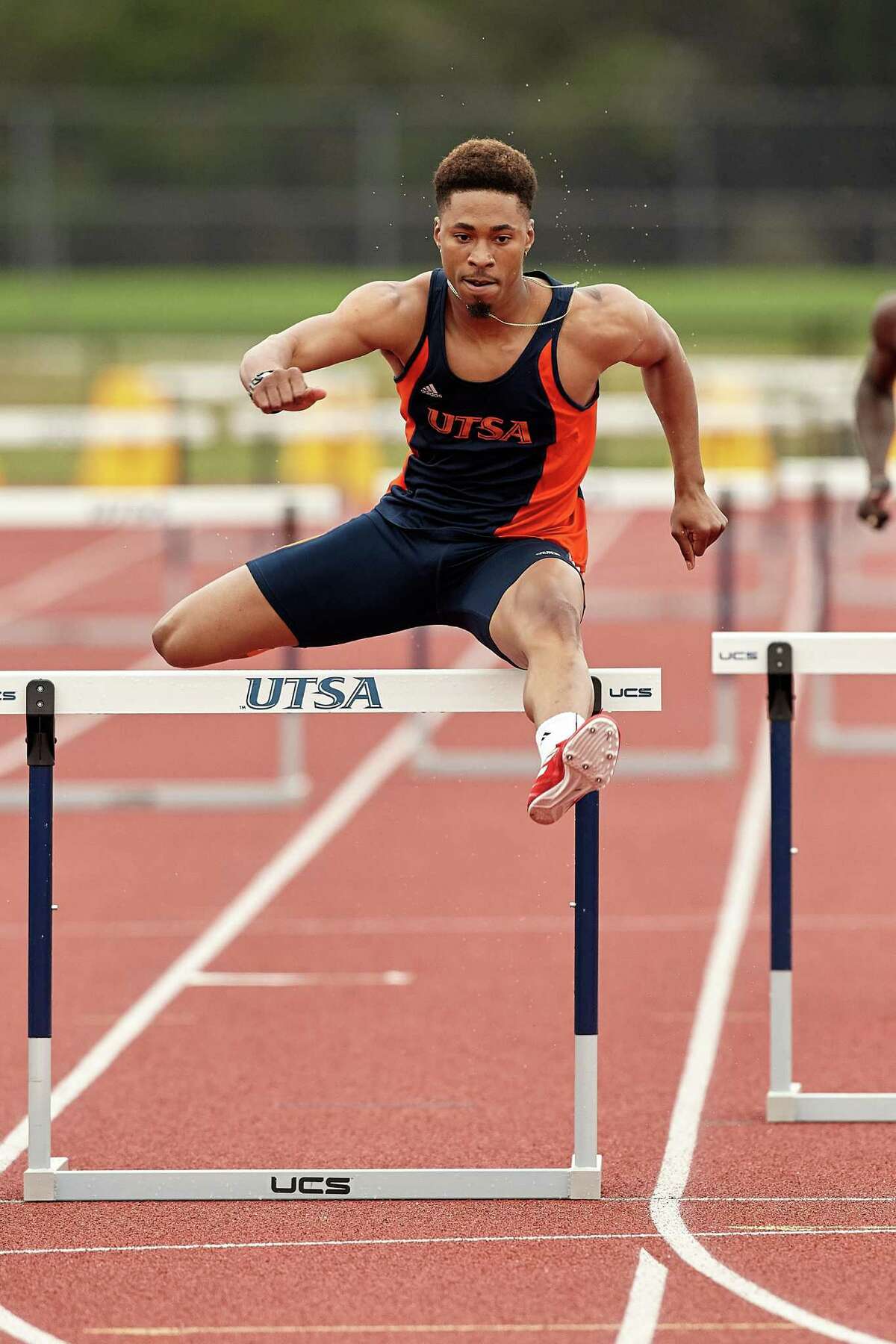 Friends, UTSA teammates hope to race each other in NCAA finals
