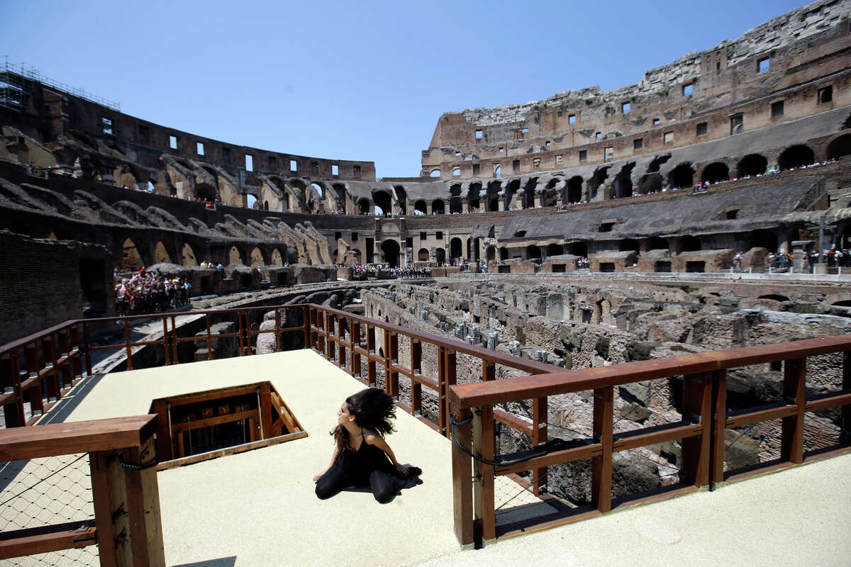 Lion elevator restored at Rome's Colosseum