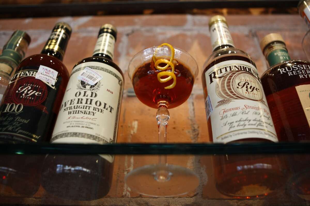Tasting event to pour $32,000 bottle of rare whiskey