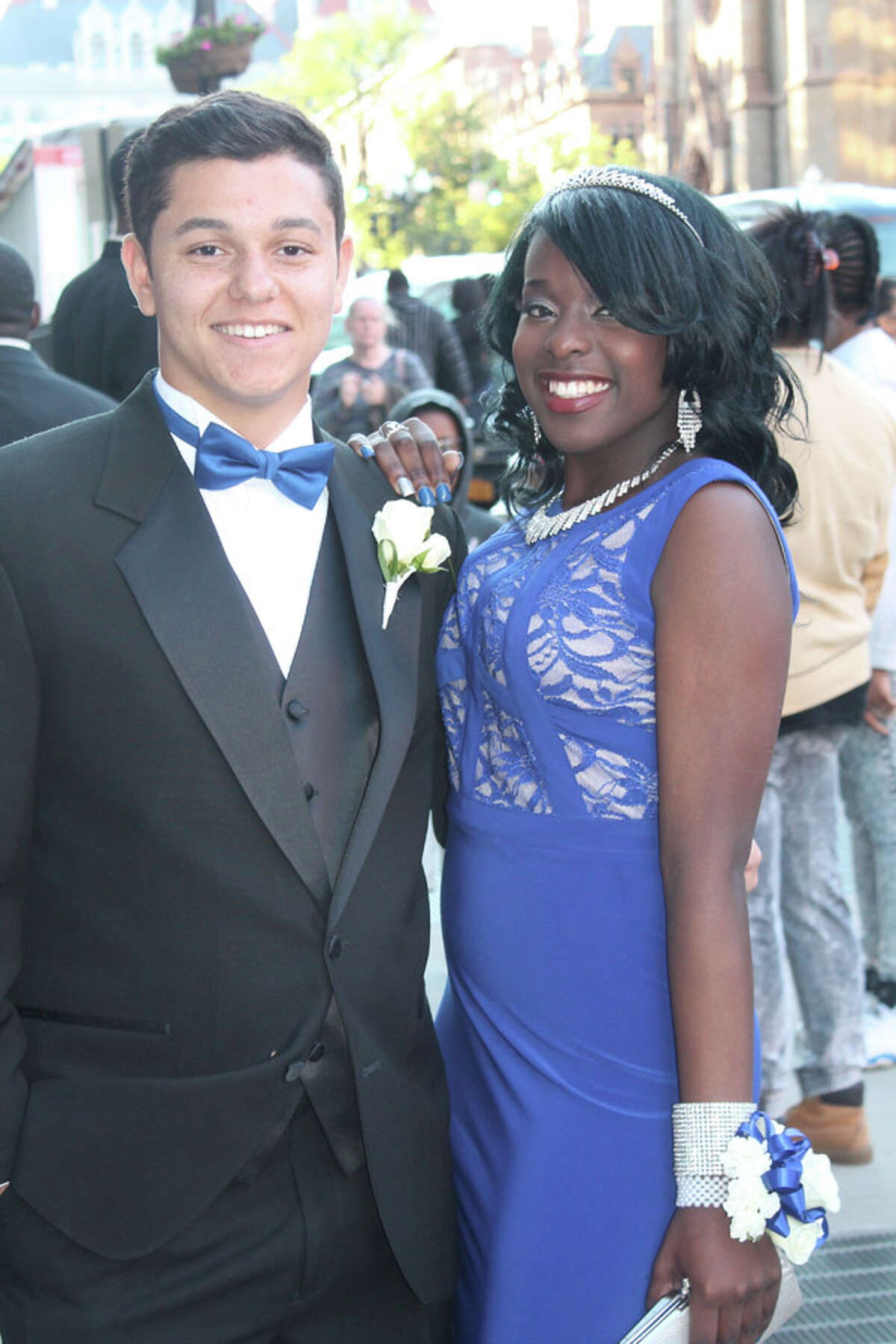 SEEN: Albany High Senior Prom