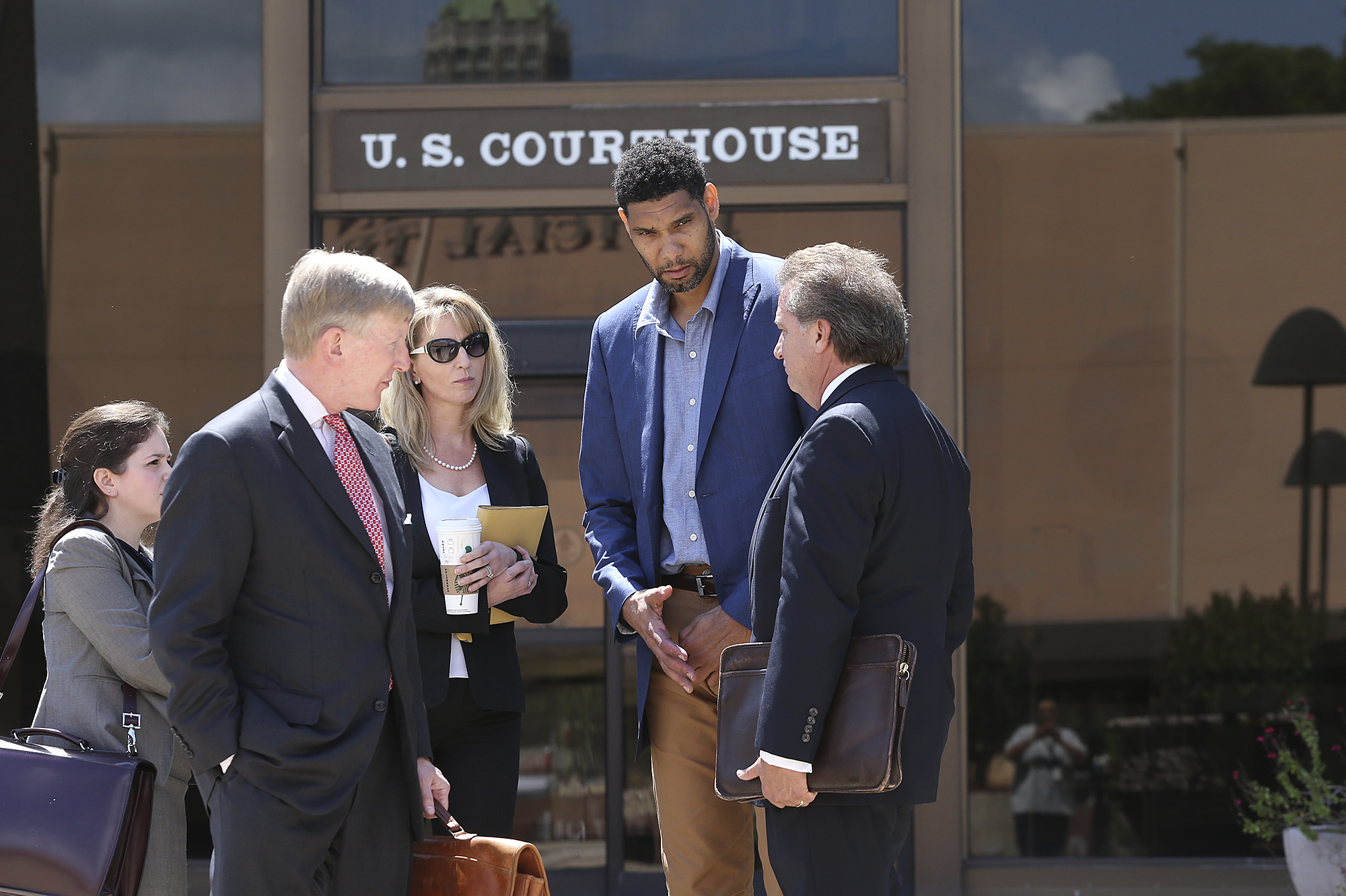 Businessman sued by Tim Duncan wants case moved