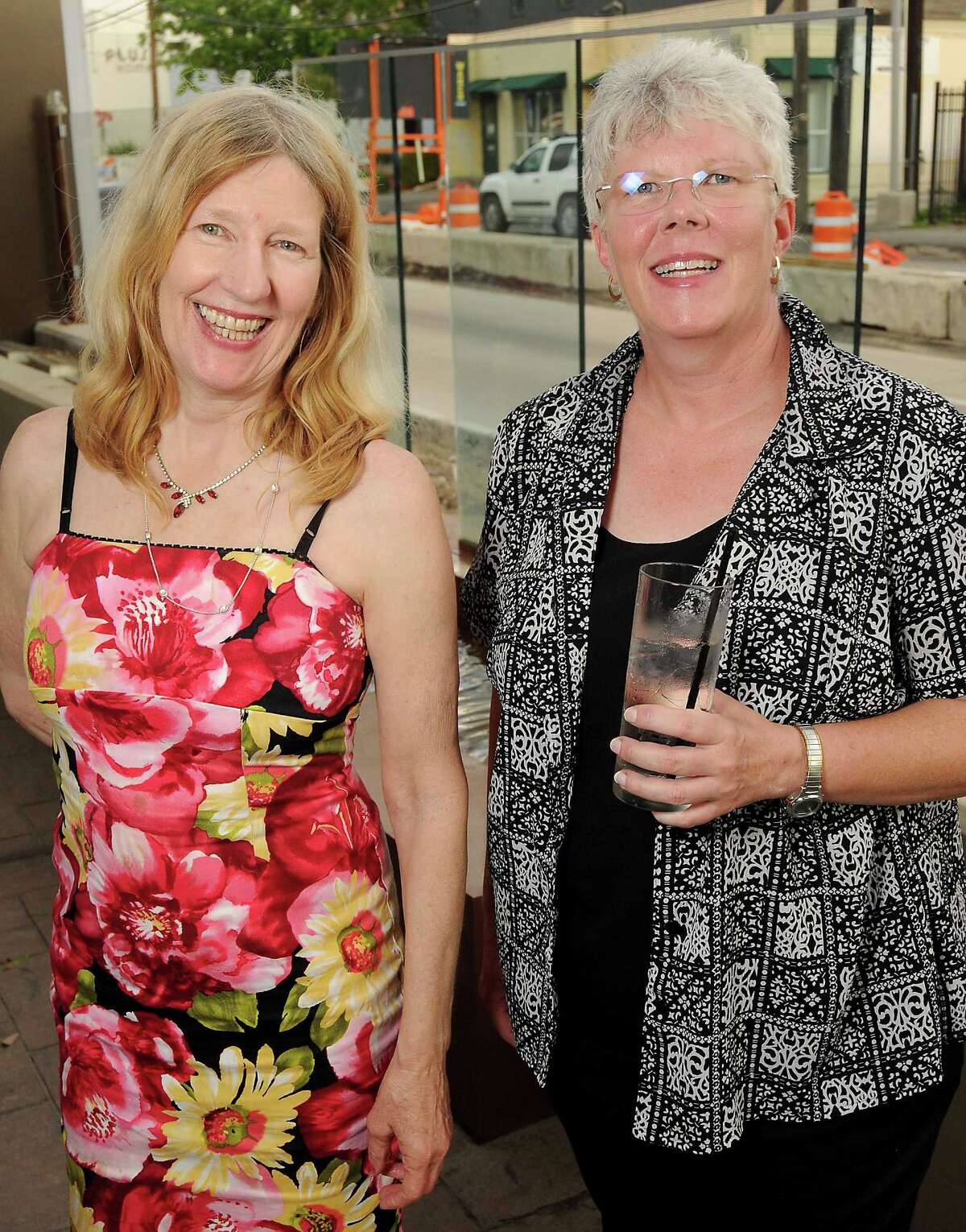 PetSet salutes summer with chic River Oaks bash