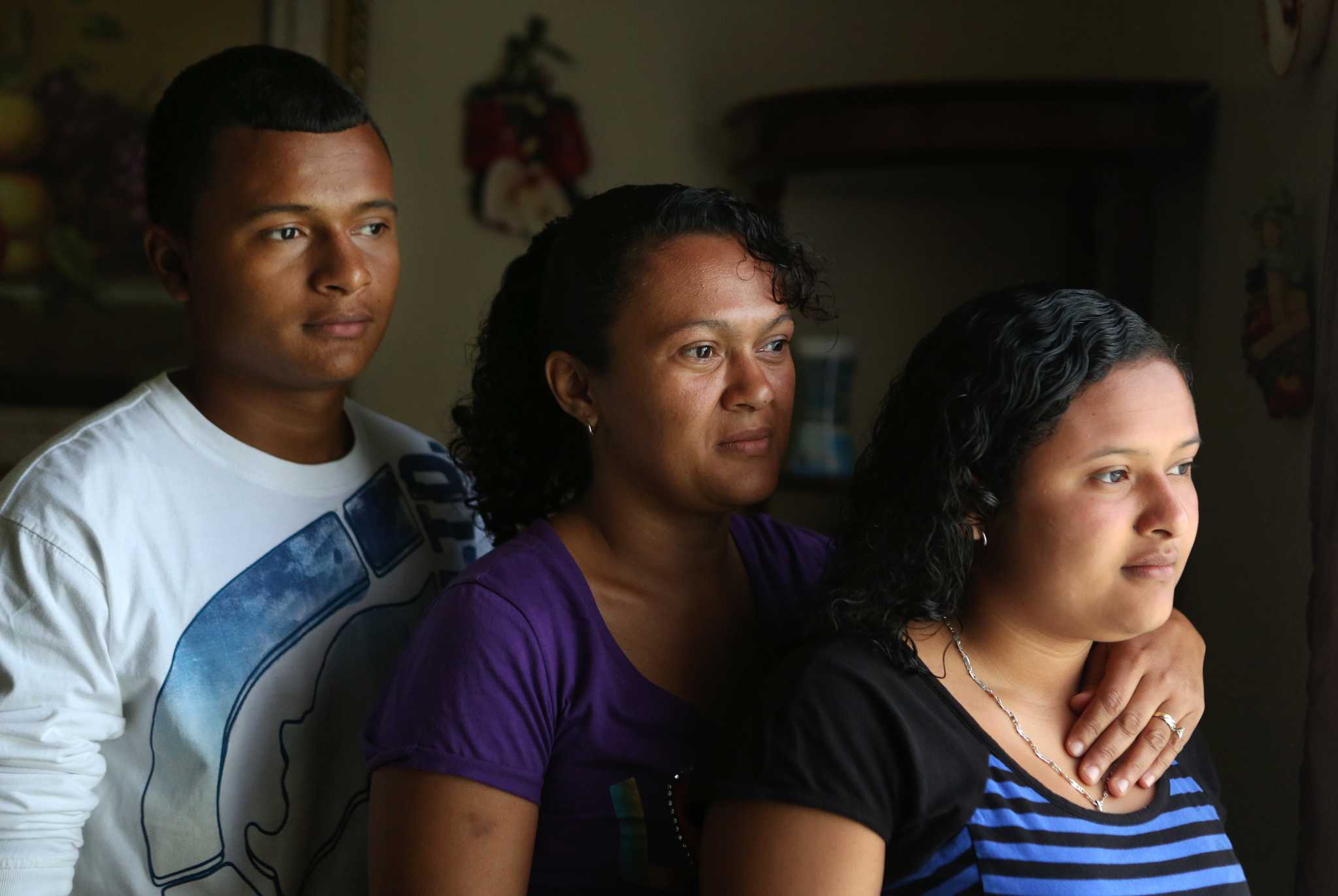 A year after border surge, child crossings plummet