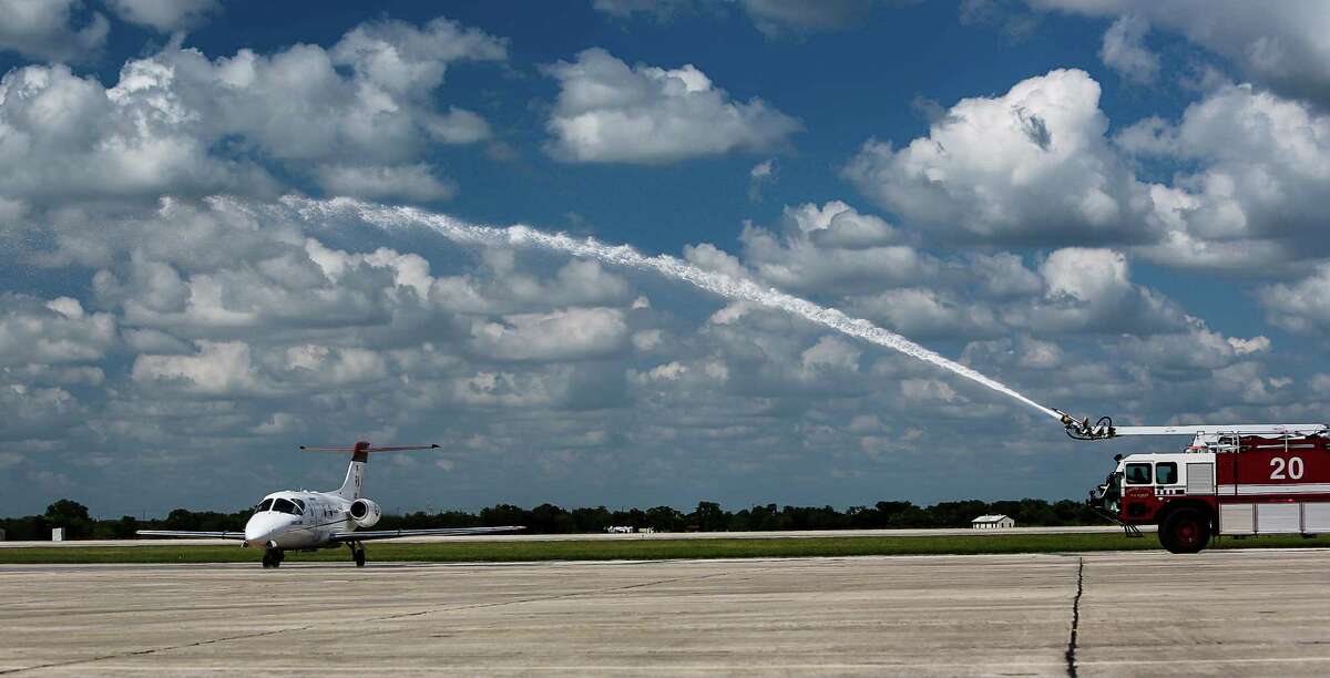 Surviving members of legendary Tuskegee Airmen take to the skies