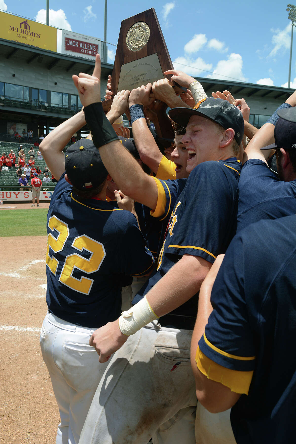 Cy Ranch caps banner year with 6A state baseball title