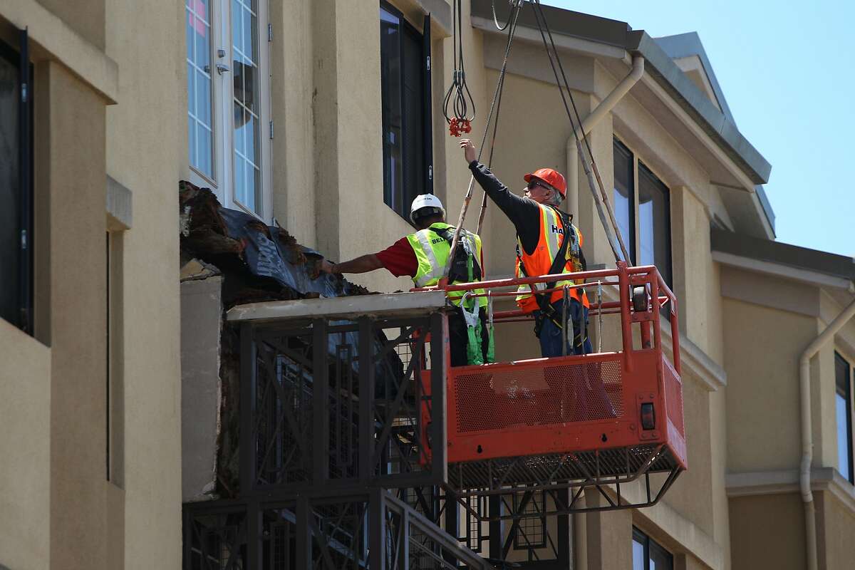 Berkeley balcony collapse may lead to city building code changes