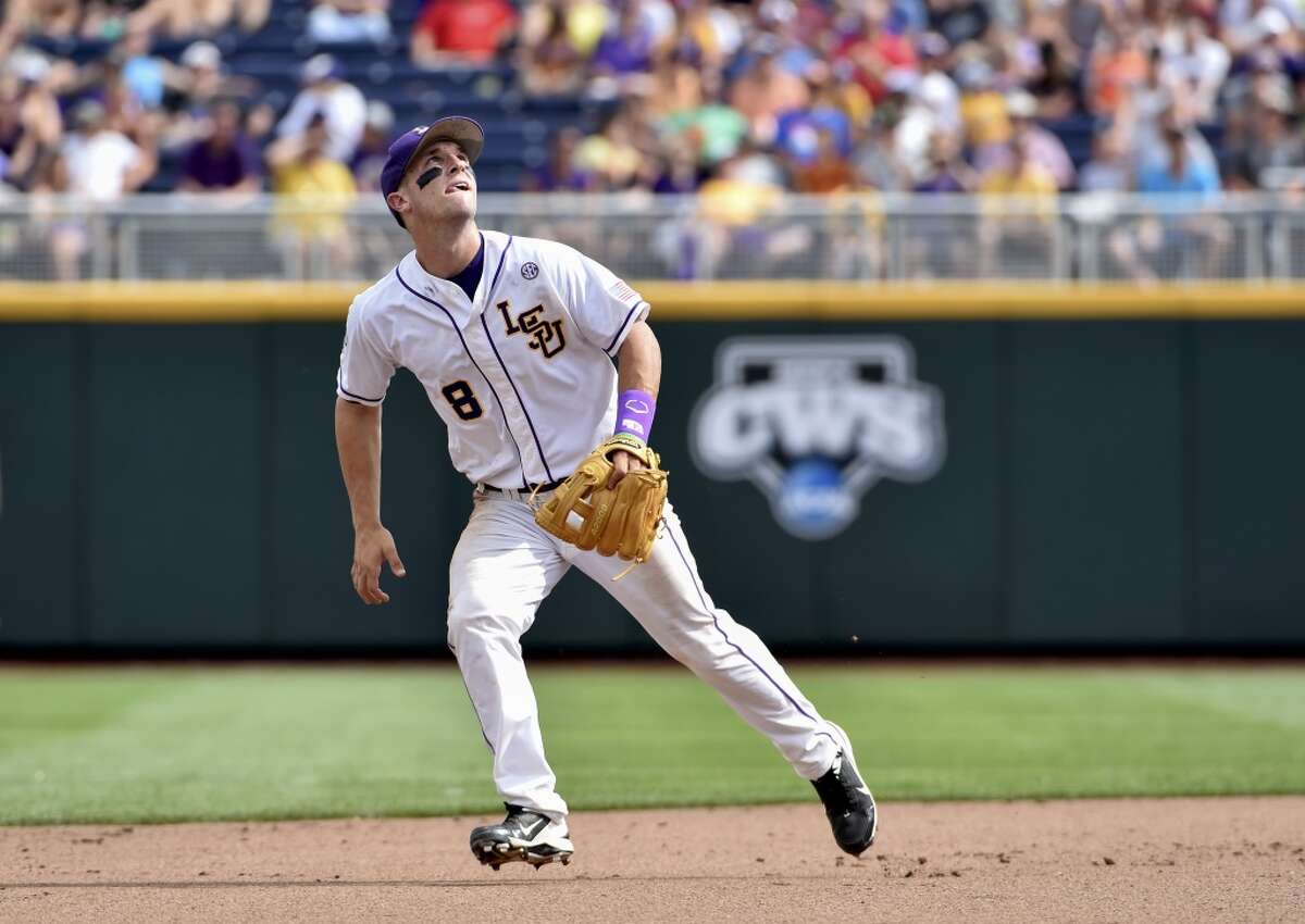 Astros' Alex Bregman goes Instagram official with Reagan Howard. But ...