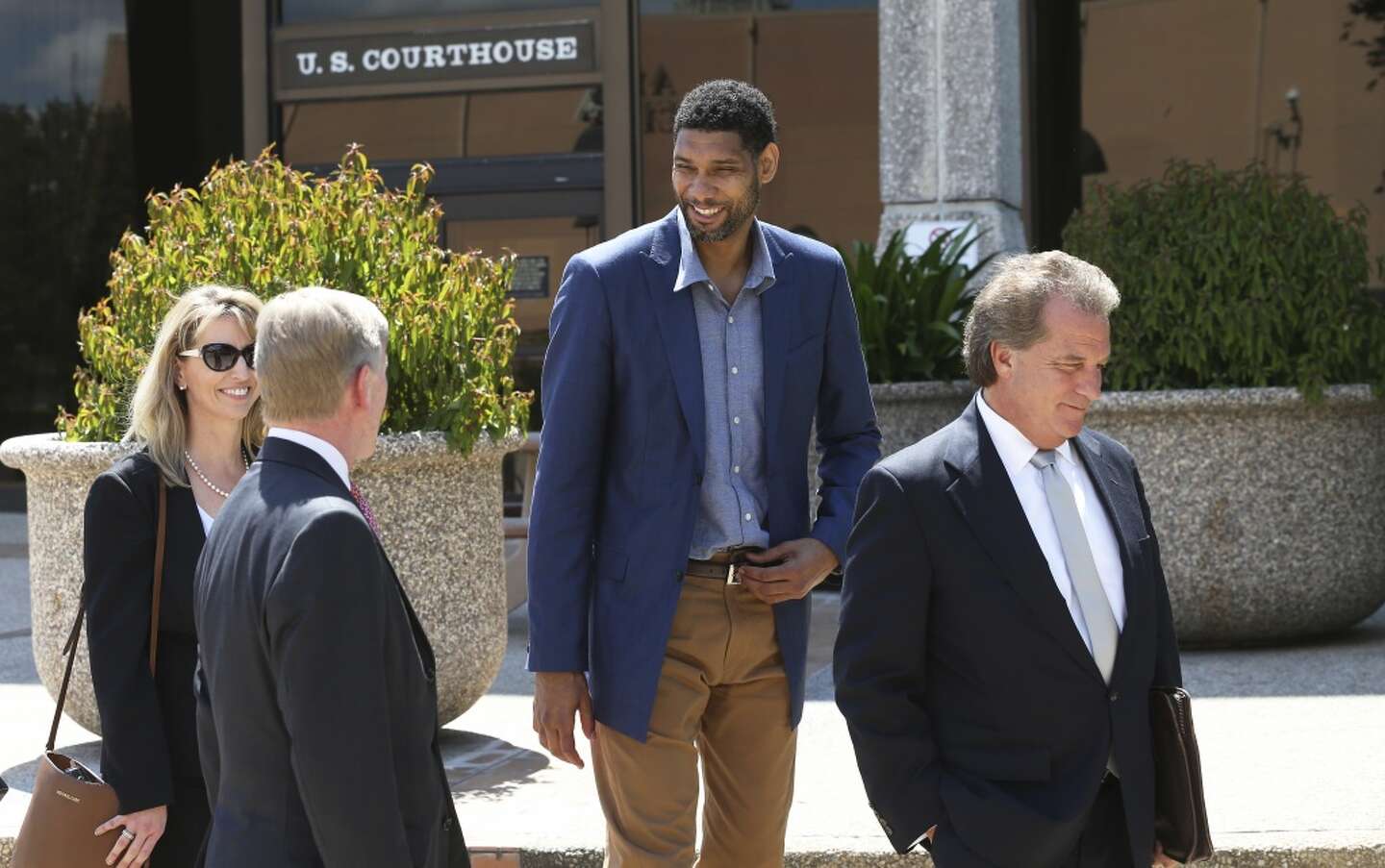 Judge issues split ruling in Tim Duncan's legal battle with former ...