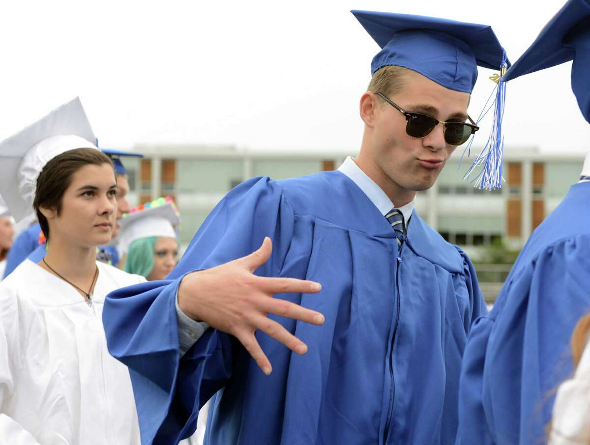 Fairfield Ludlowe High School