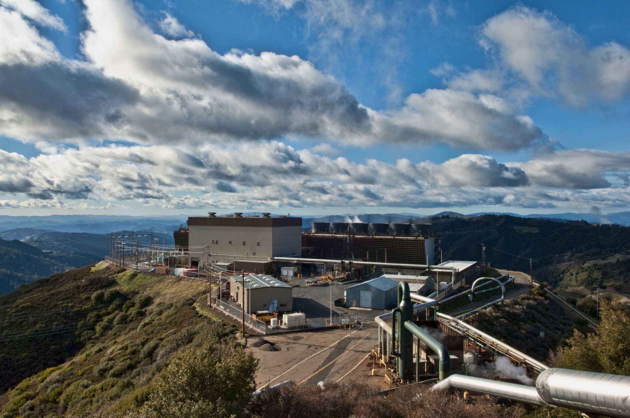 Kincade fire knocks Calpine's geothermal plants partially offline