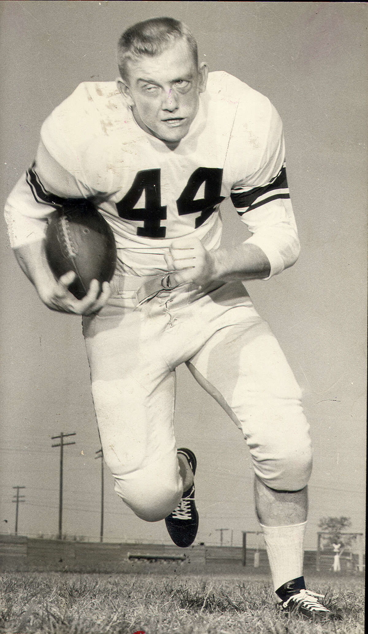 A&M Heisman winner Crow dies at 79