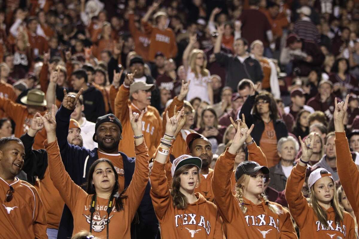 Bevo XV makes his debut 100 years after the first Bevo went to a UT ...