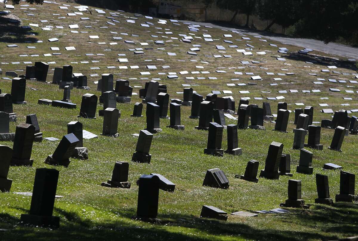 Mountain View Cemetery celebrates 150 years as dead end