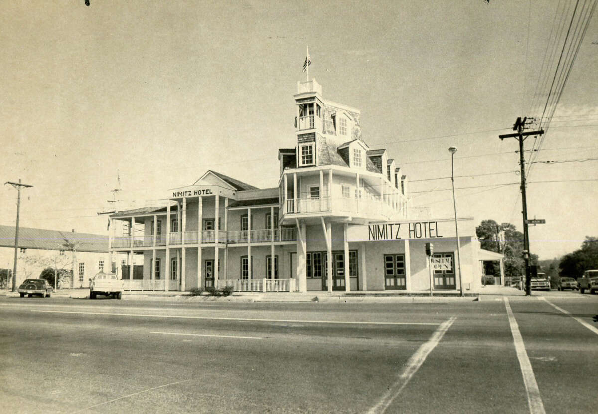 Historical photos of Fredericksburg, 'Hub of the Hills'