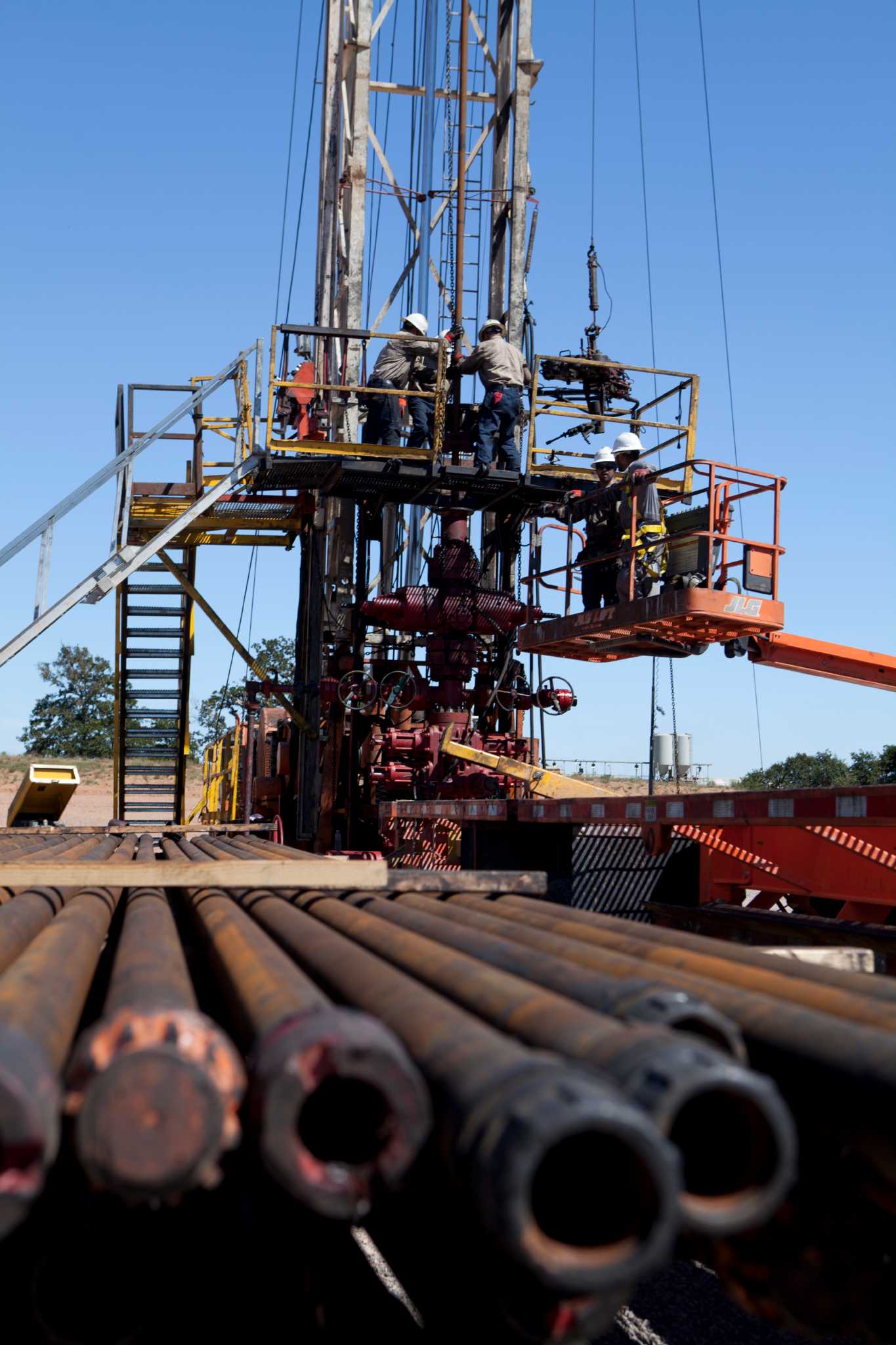 Newfield Exploration sells Texas assets for $380 million