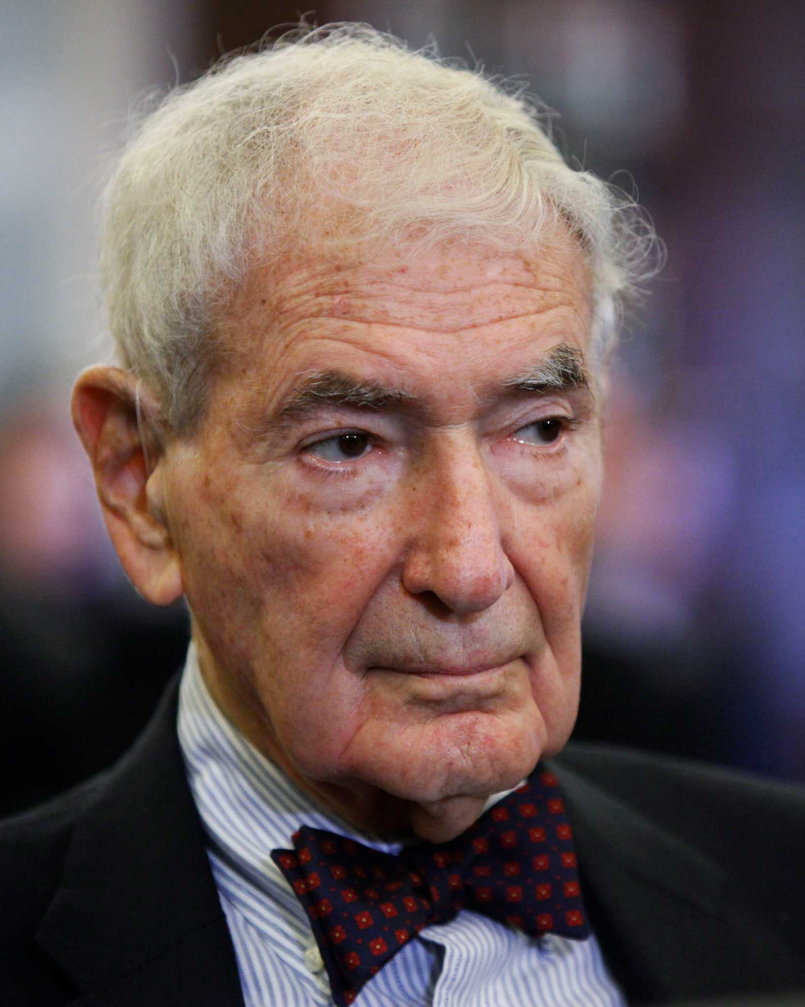 Comcast founder Ralph Roberts dies at 95