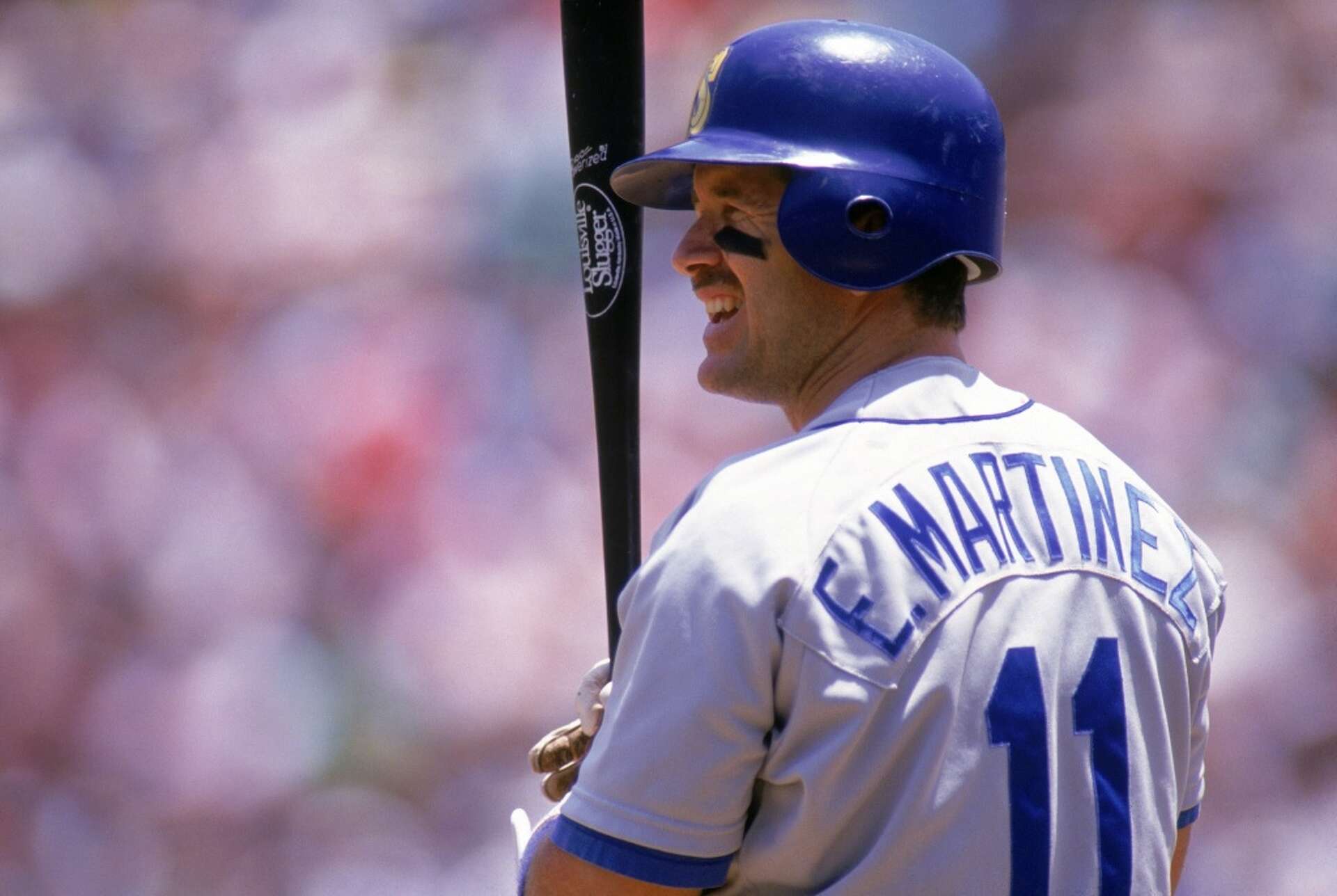 Mariners' Edgar Martinez almost hits baseball to train tracks during ...