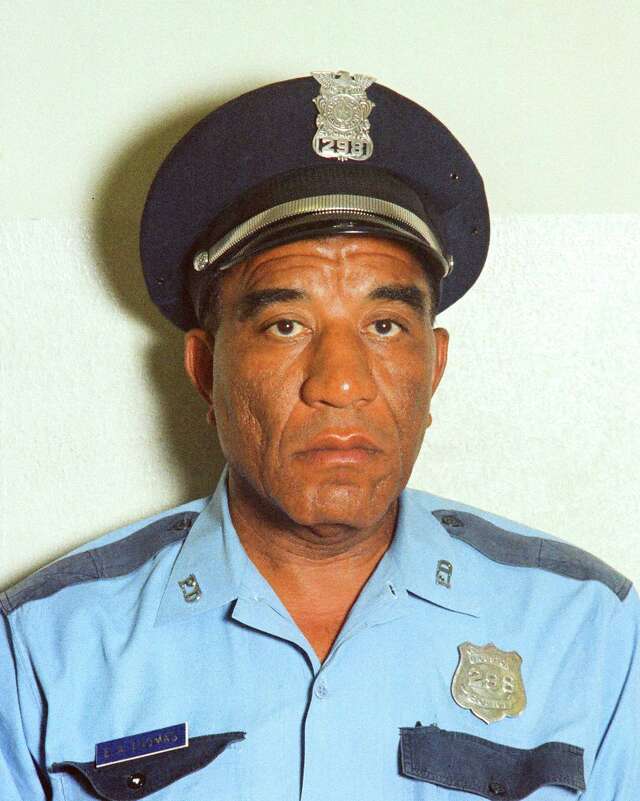 After long, honored police career, Houston's 'Mr. Thomas' set to ...
