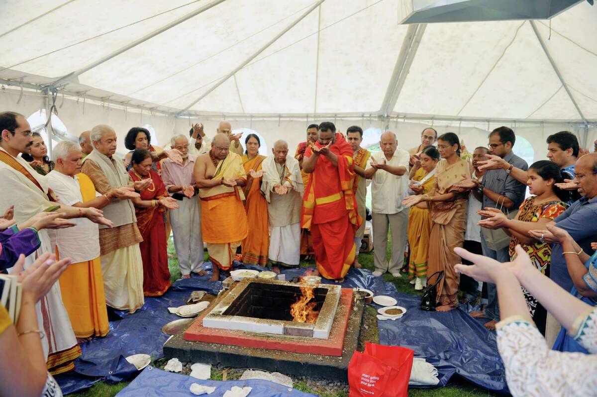Photos: Hindu Temple Society
