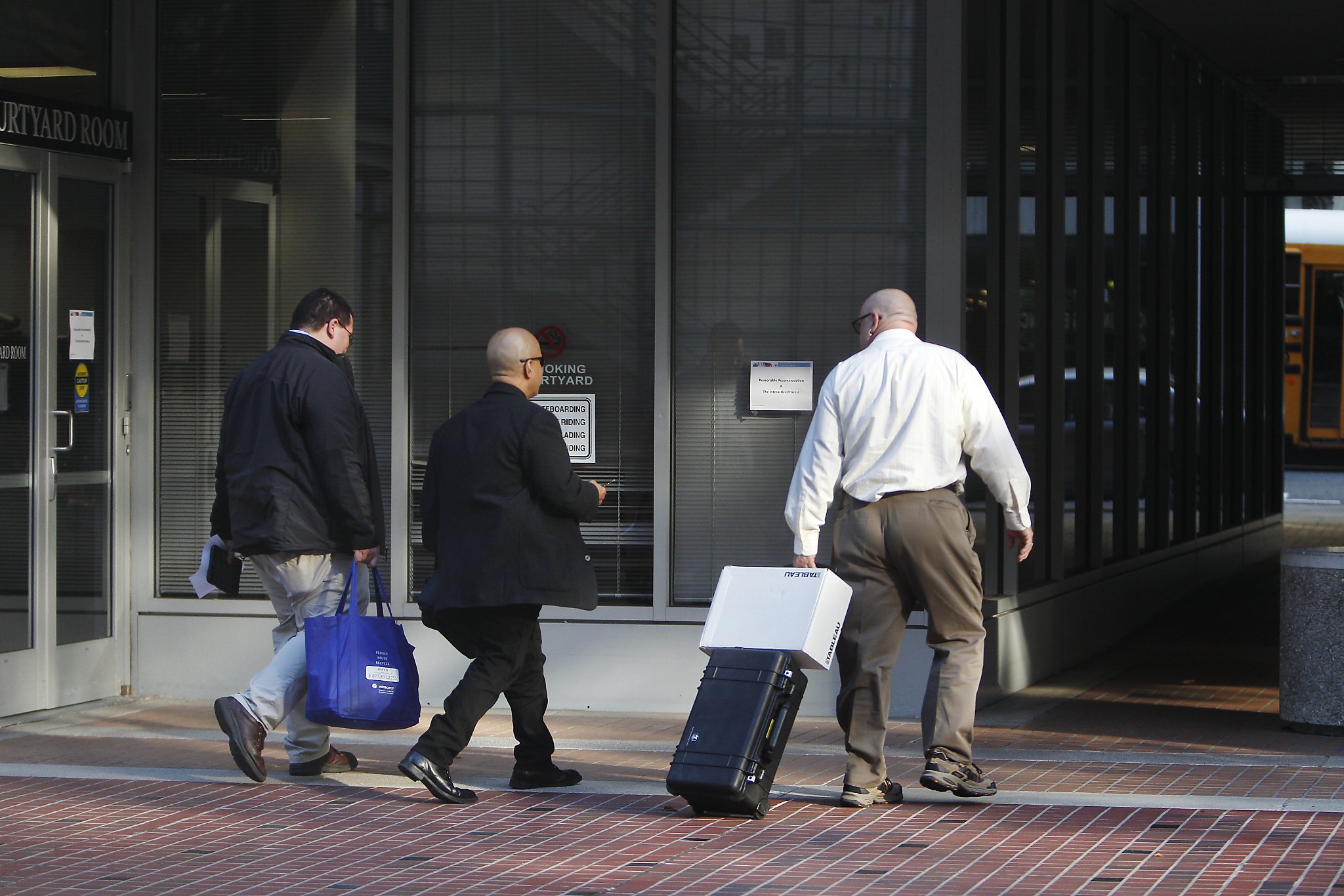 Report blasts secret talks between utilities, CPUC