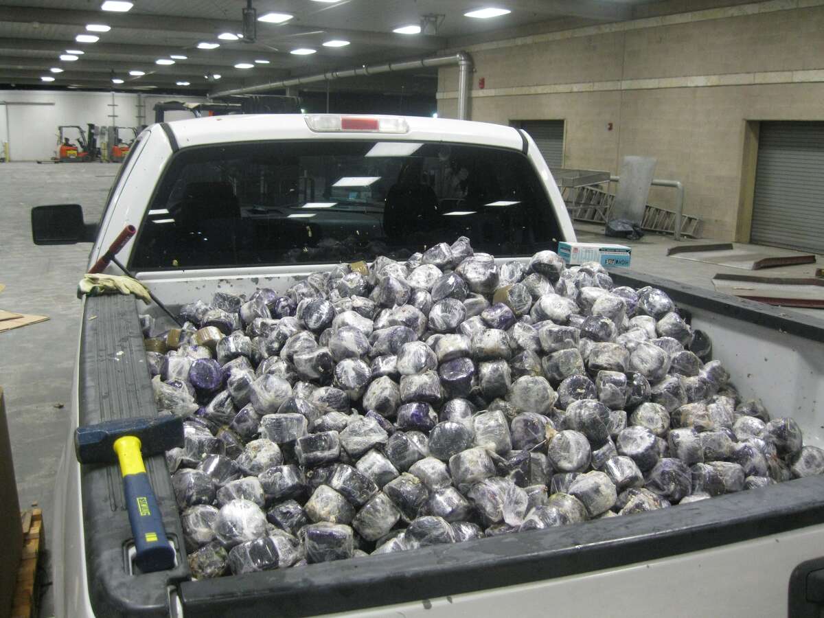 Rolling meth lab busted on North Side