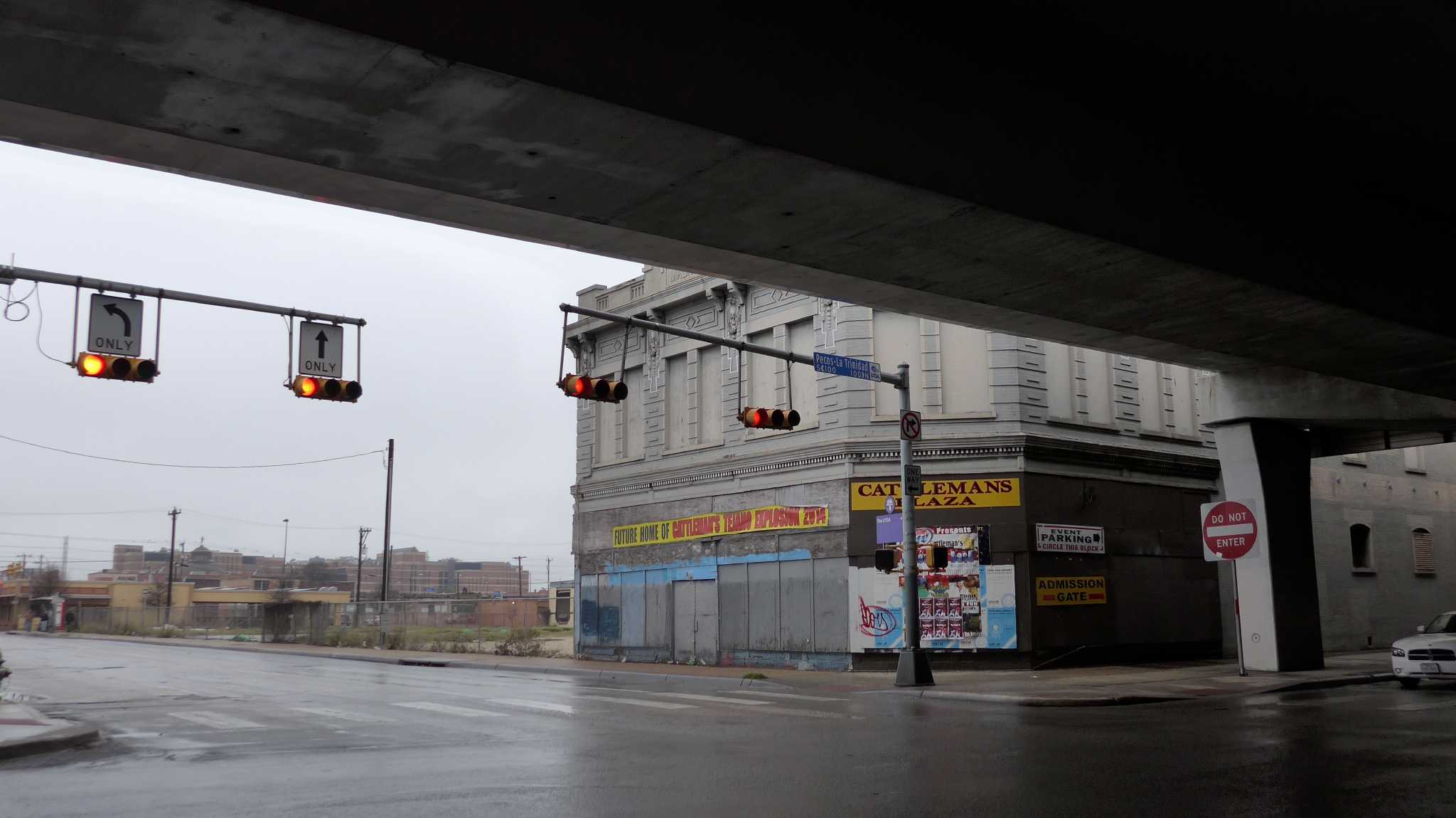 Grant will help bring 242-unit apartment complex downtown