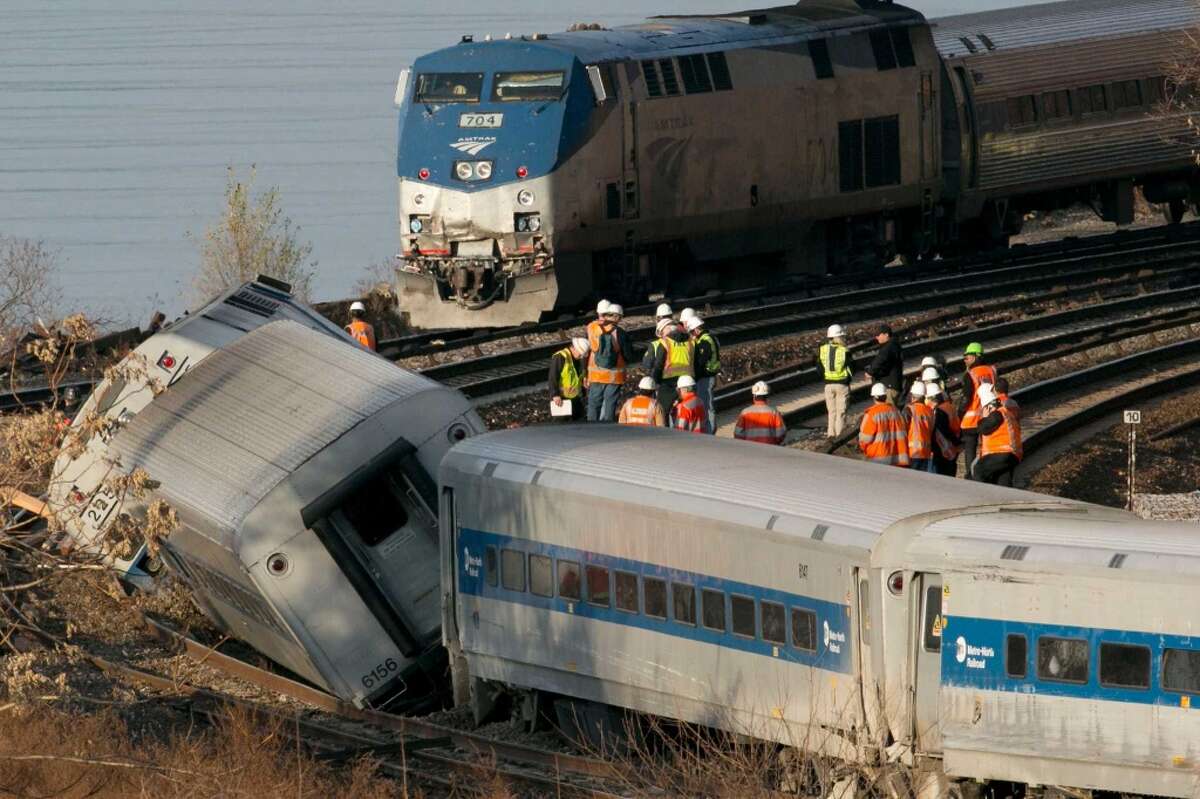 Report: Metro-North Bronx derailment followed rejected safety proposal