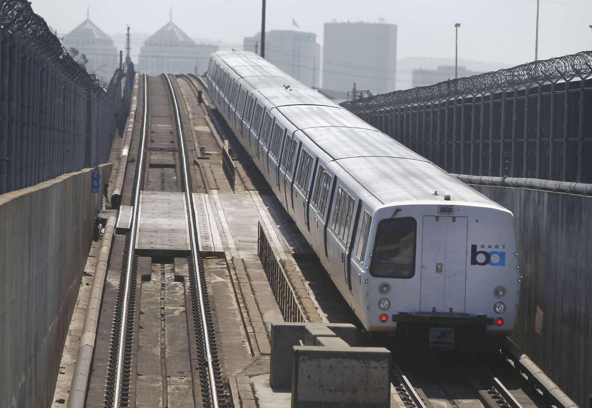 Mysterious problem on BART cars worsening commute-time crush