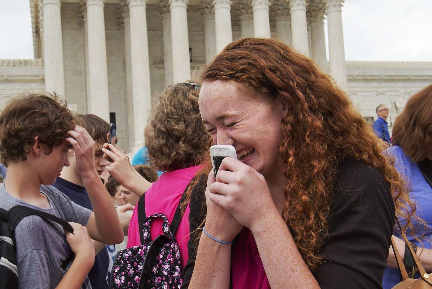 U.S. Supreme Court grants gays constitutional right to marry