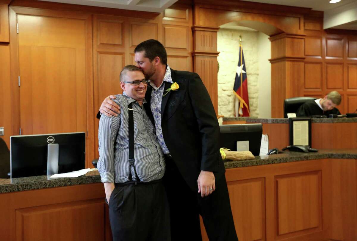 Report: Cruz suggests states can ignore gay marriage ruling