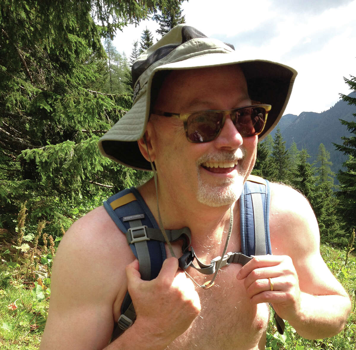 Book gets down and dirty with history of nudism