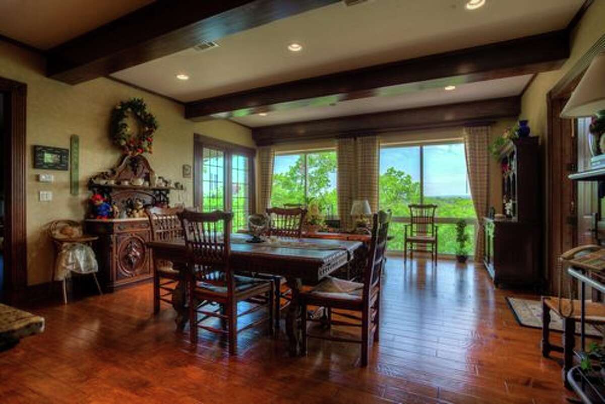 Beautiful ranch in 'golden triangle of the Hill Country' listed for $18 ...