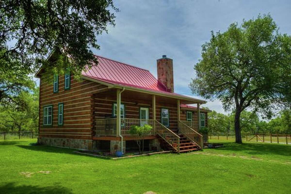 Beautiful ranch in 'golden triangle of the Hill Country' listed for $18 ...