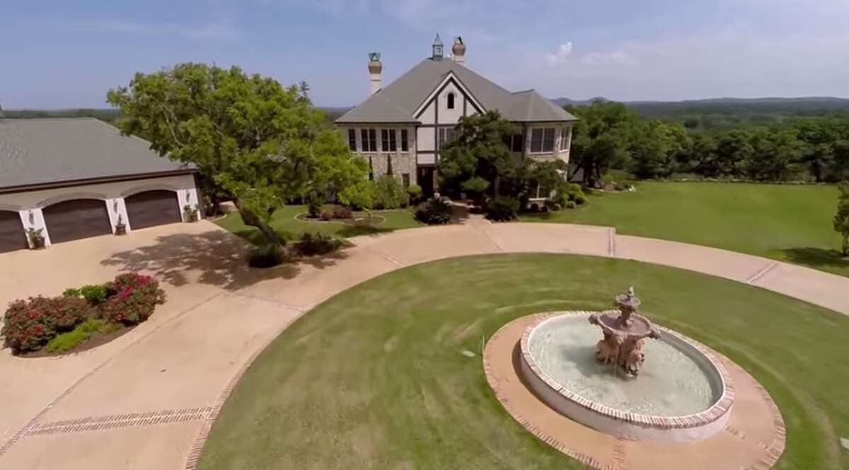 Beautiful ranch in 'golden triangle of the Hill Country' listed for $18 ...