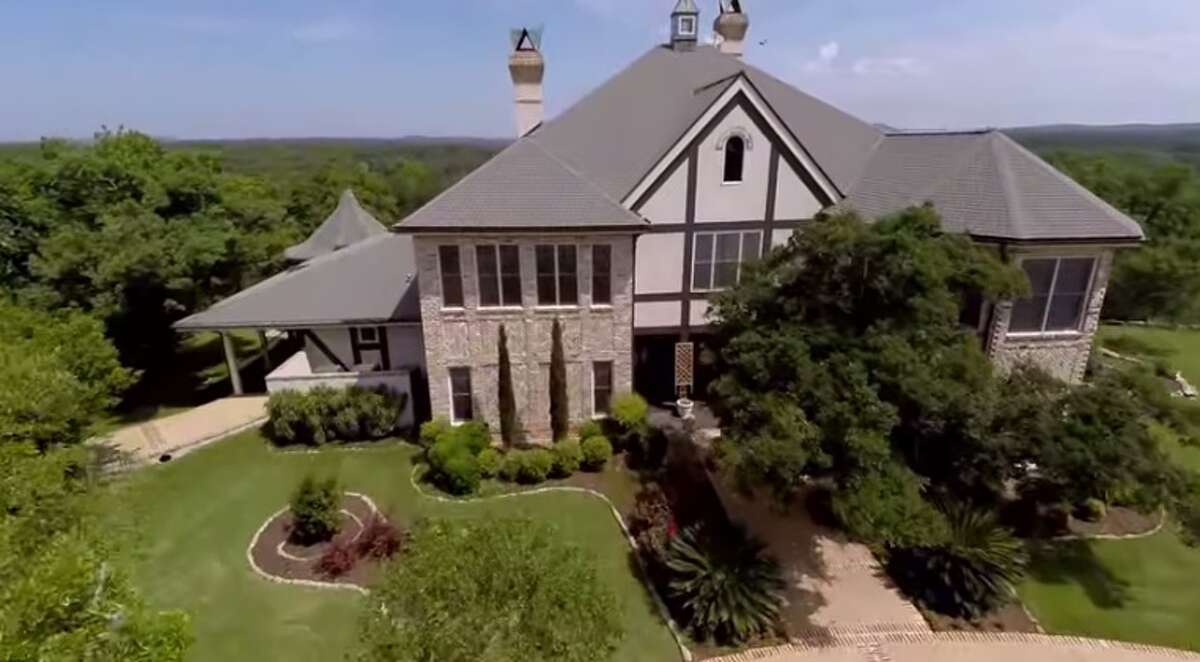 Beautiful ranch in 'golden triangle of the Hill Country' listed for $18 ...