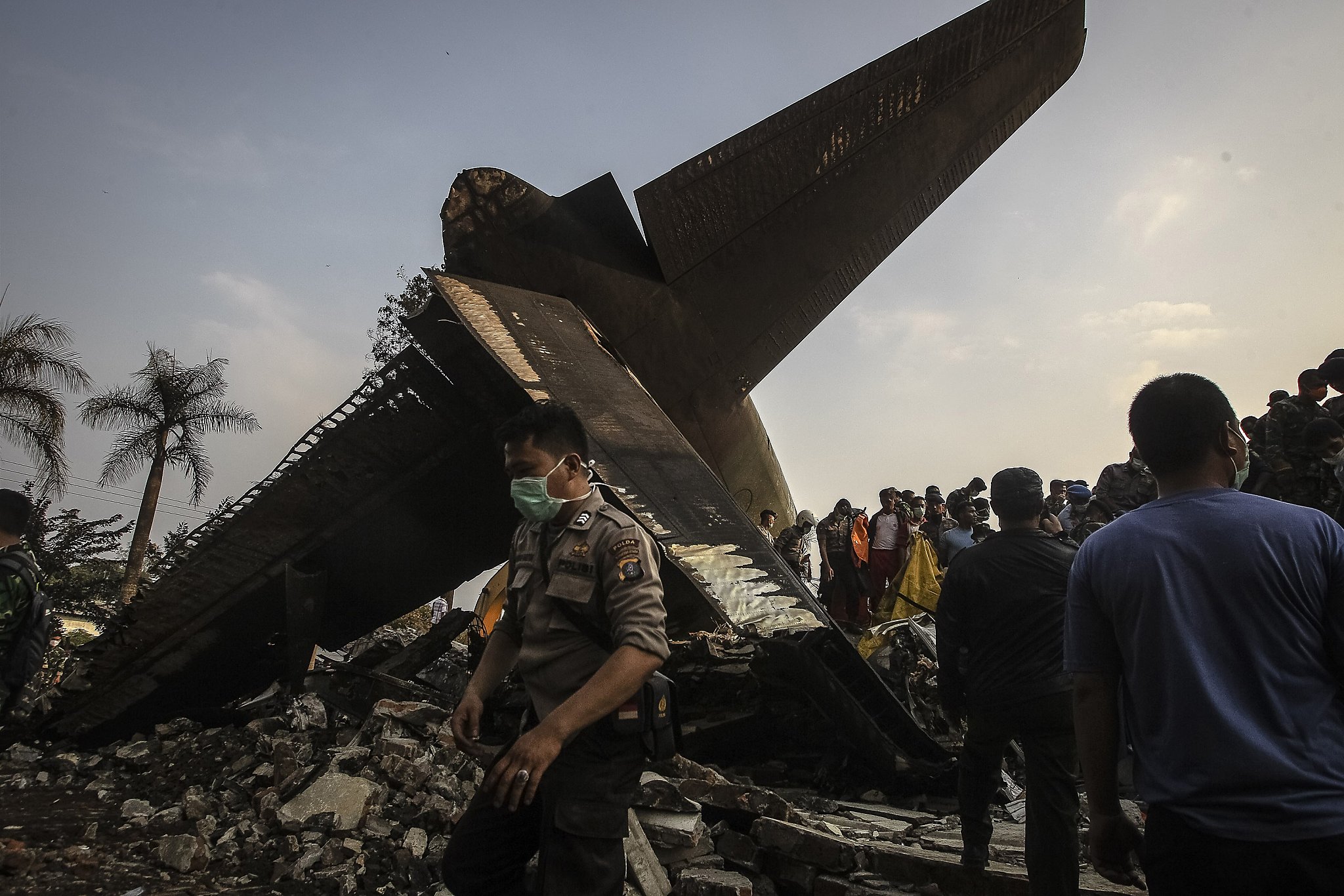 Indonesia plane crash death toll 141 as search effort ends