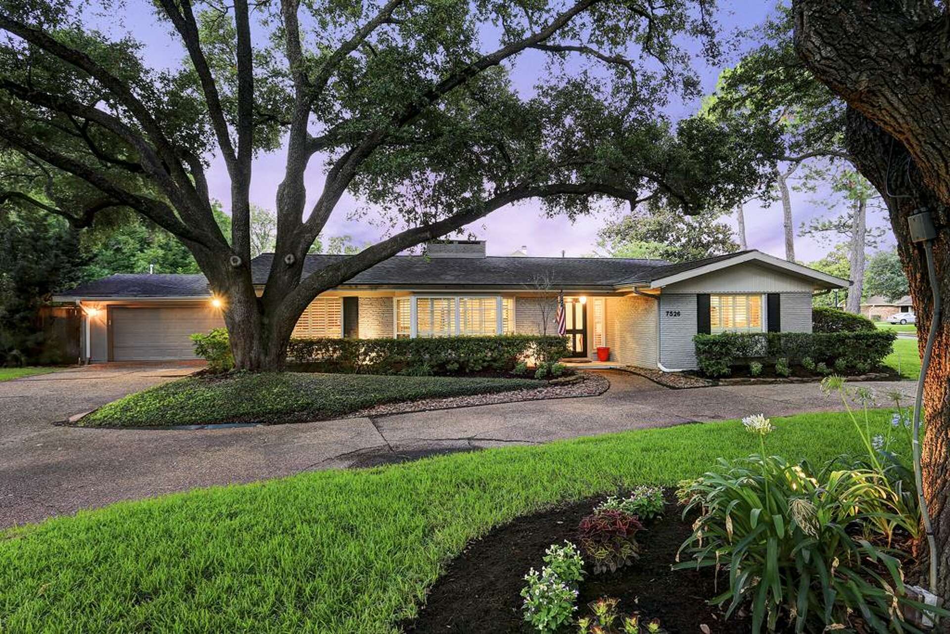 What you'll pay for a remodeled '50s ranch house